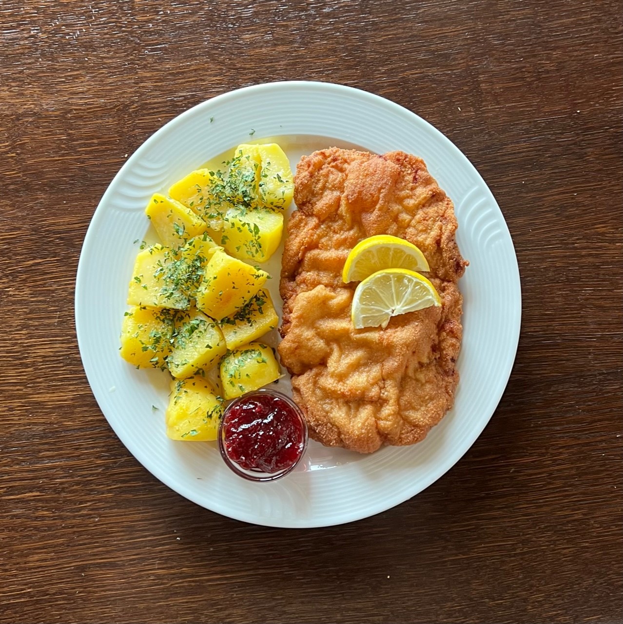 Wiener Schnitzel vom Bio-Schwein - Zur Schlofferin